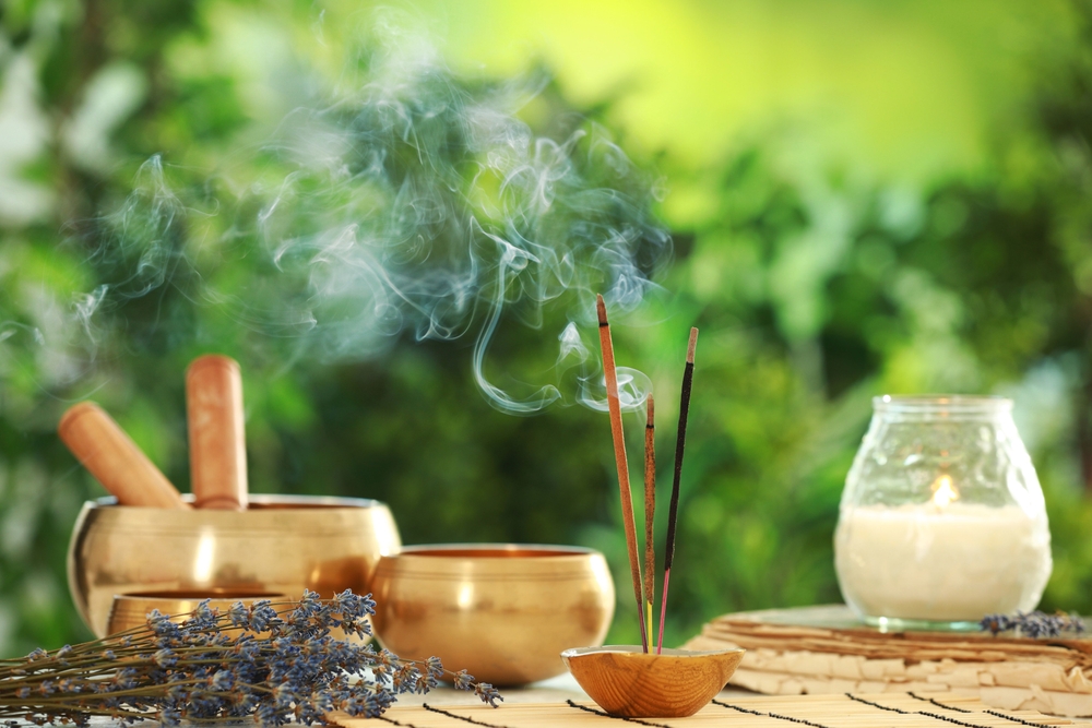 10 Amazing Benefits of HEM Incense Sticks You Should Know